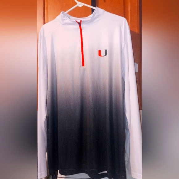 Colosseum | Shirts | Mens Athletic Shirt | Poshmark